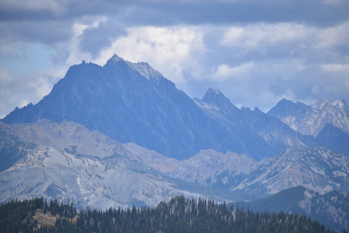 Thorp Mountain – TrailChick