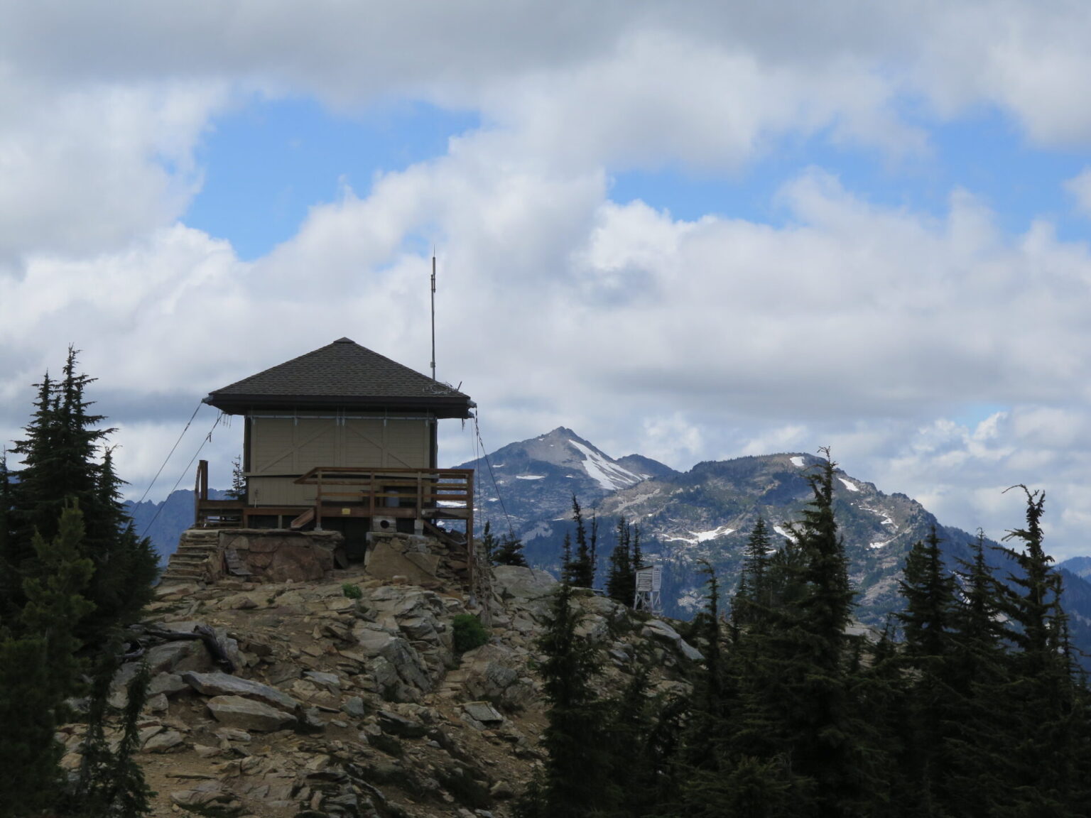 Washington State’s 93* Historic Fire Lookouts – TrailChick
