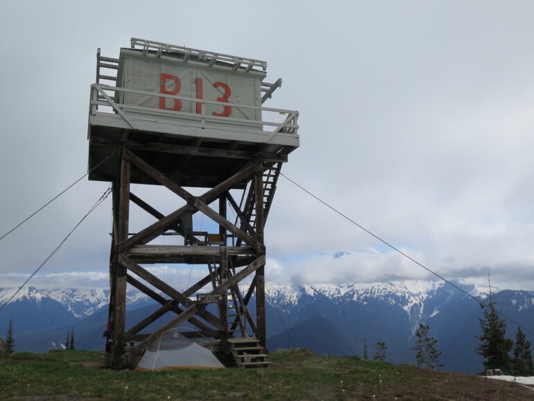 Fastpacking Miners Ridge Fire Lookout – TrailChick