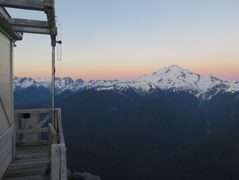 Fastpacking Miners Ridge Fire Lookout – TrailChick