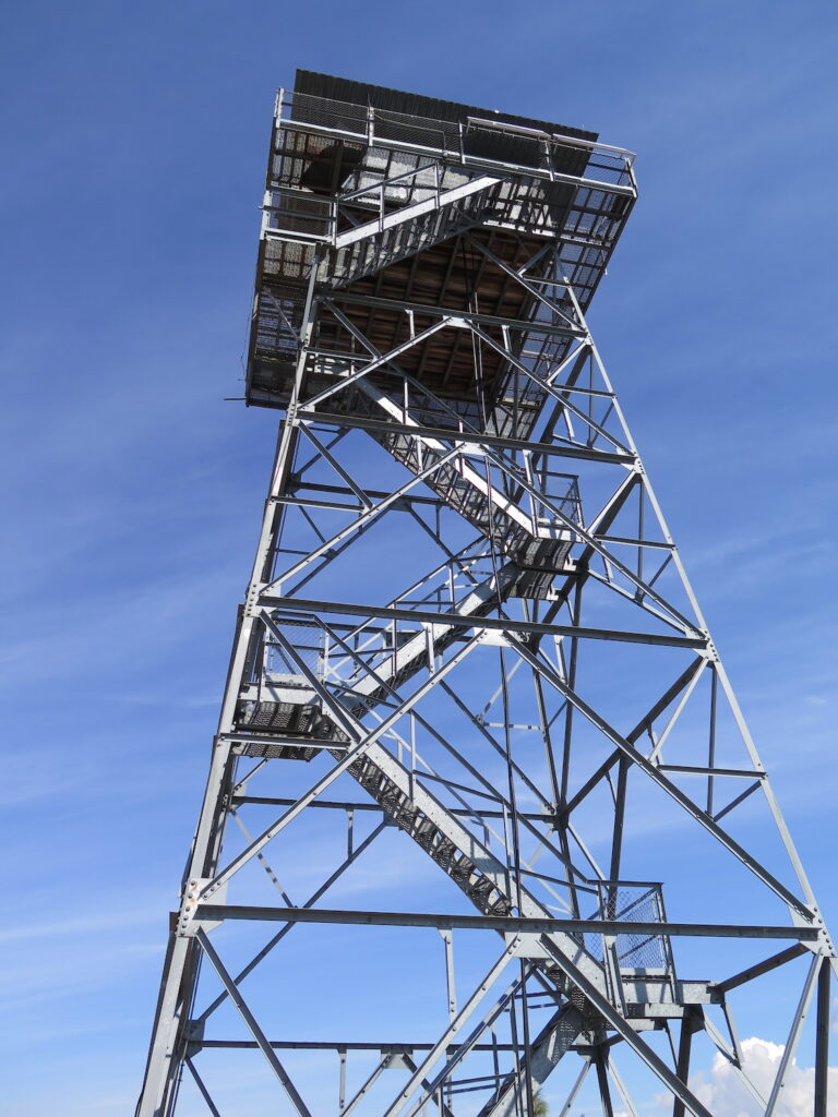 Tunk Mountain – TrailChick