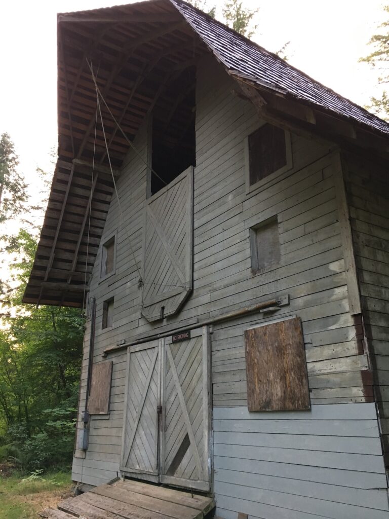 Darrington Ranger Station – TrailChick