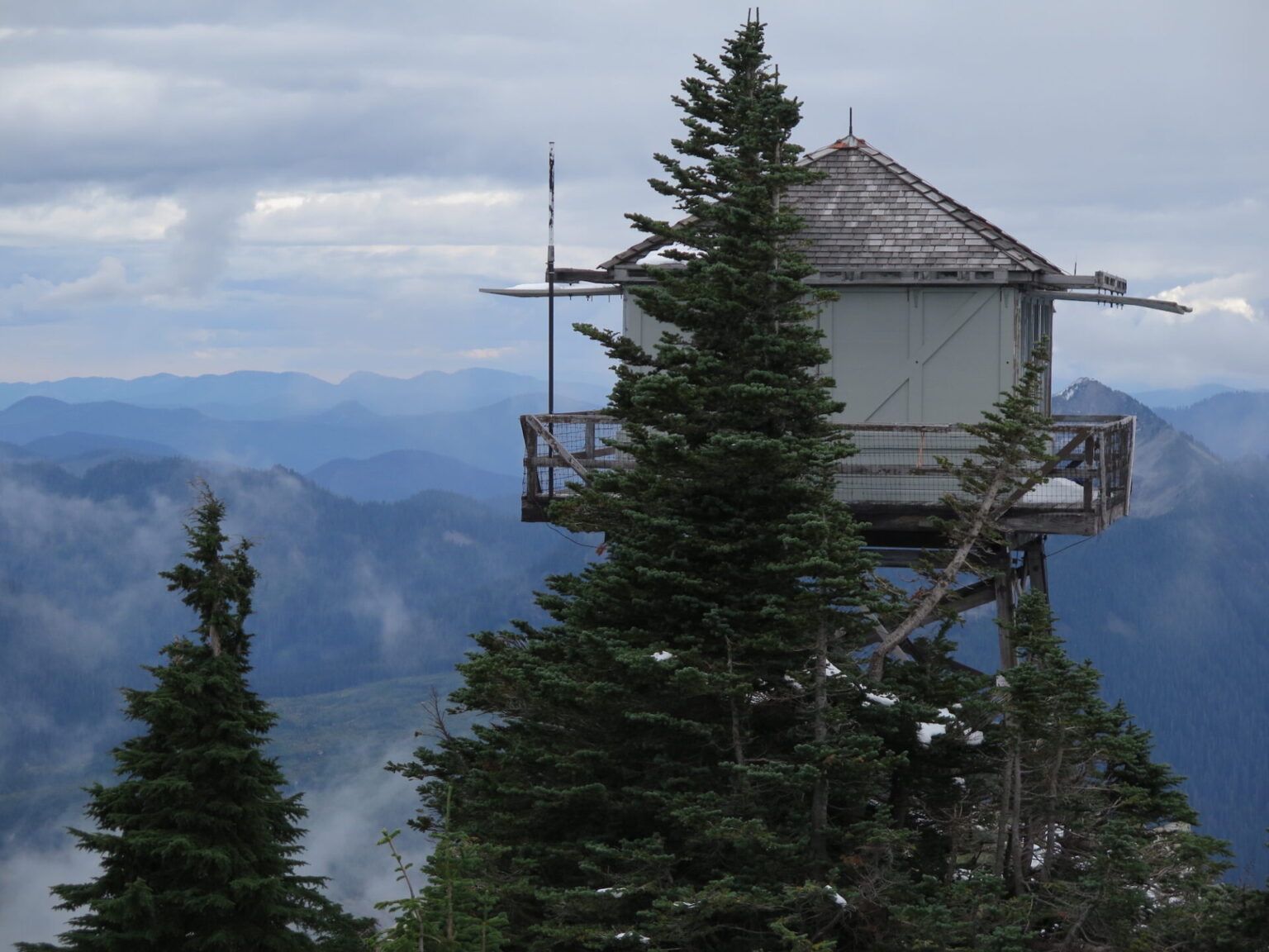 Washington State’s 93* Historic Fire Lookouts – TrailChick
