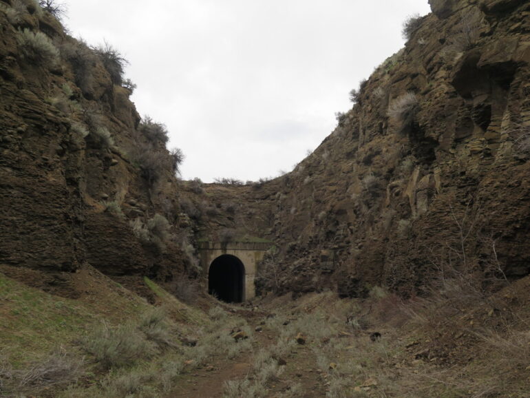 Biking the Palouse to Cascades State Park Trail: Renslow to the ...