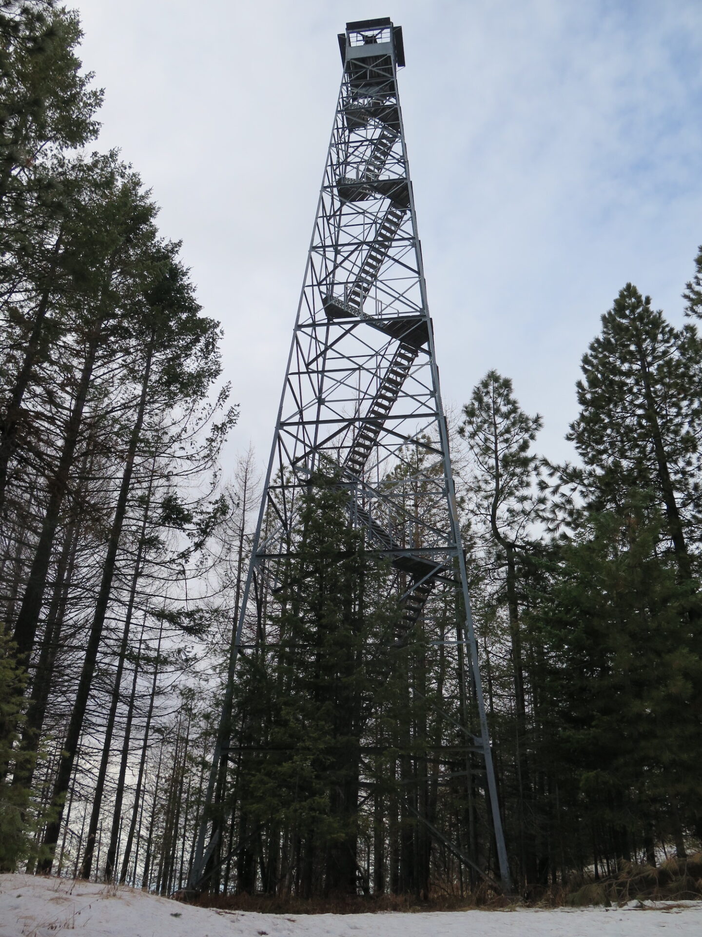 Armstrong Mountain – TrailChick