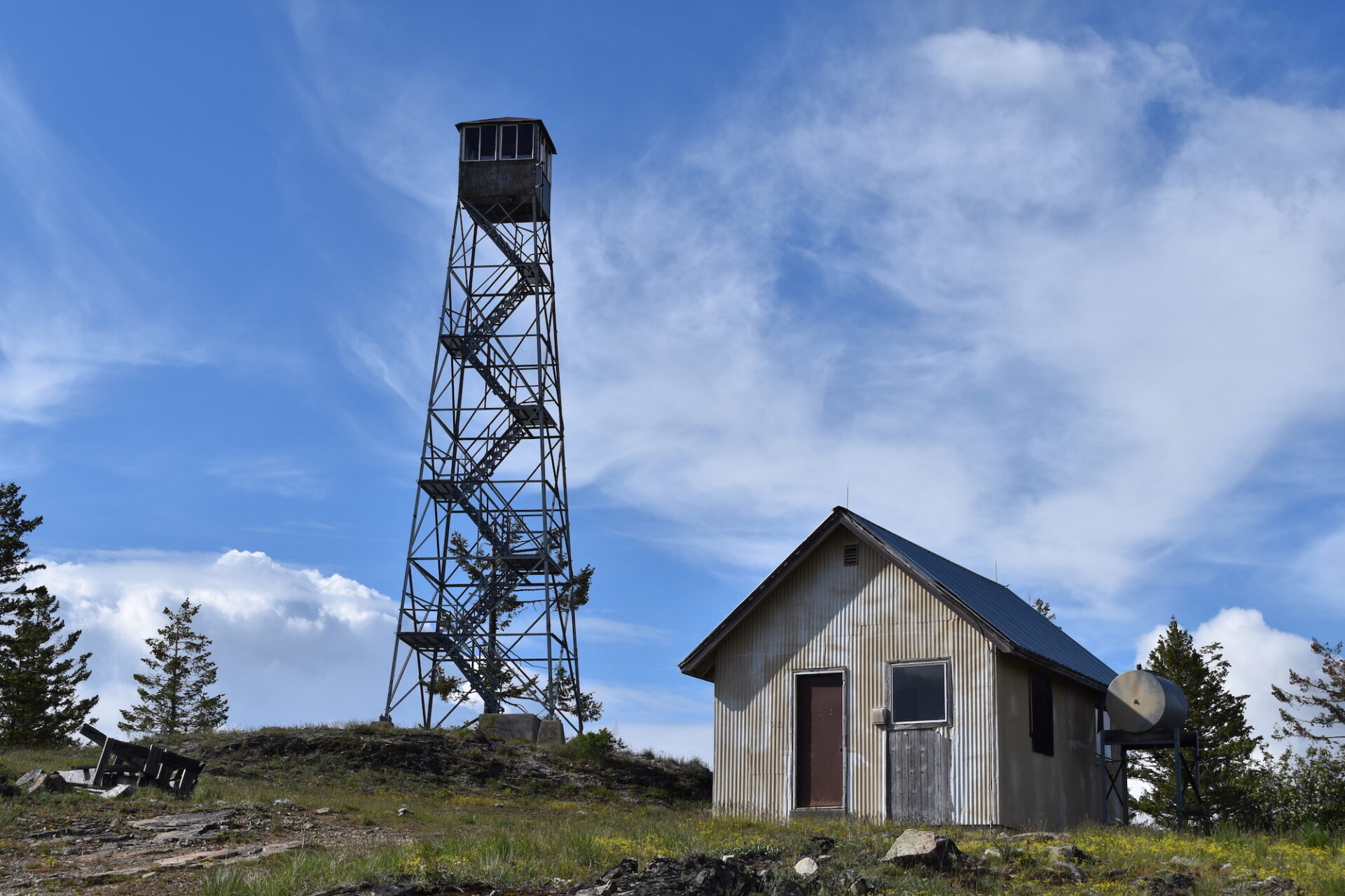 93* Fire Lookouts - TrailChick